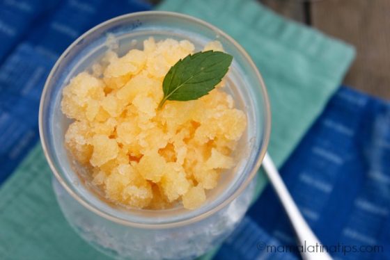 Raspado de Frutas Tropicales • Mama Latina Tips