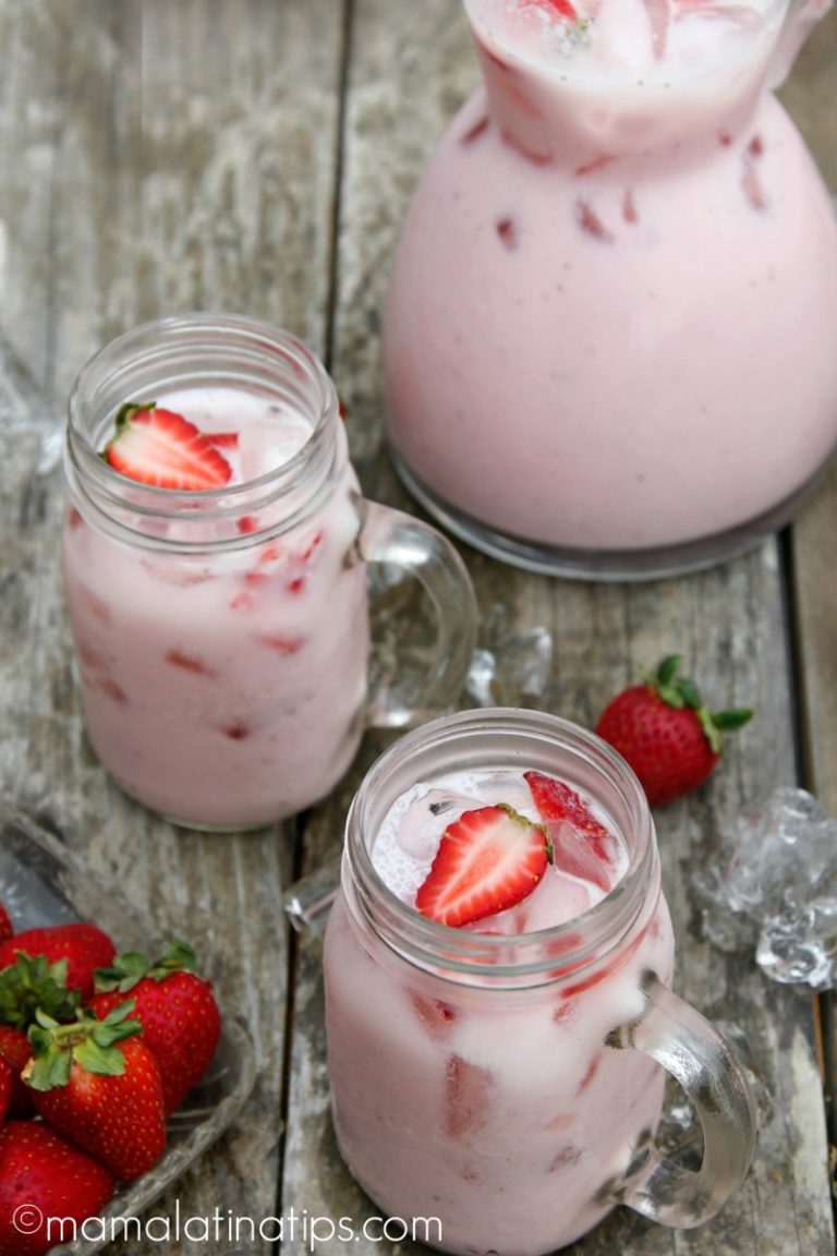 Strawberry Horchata Fast, Easy and Delicious • Mama Latina Tips