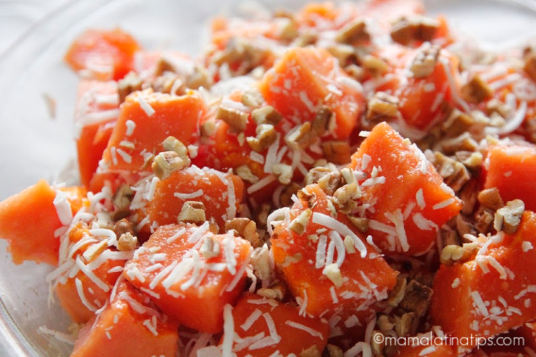 Papaya Coconut Bionico • Mama Latina Tips
