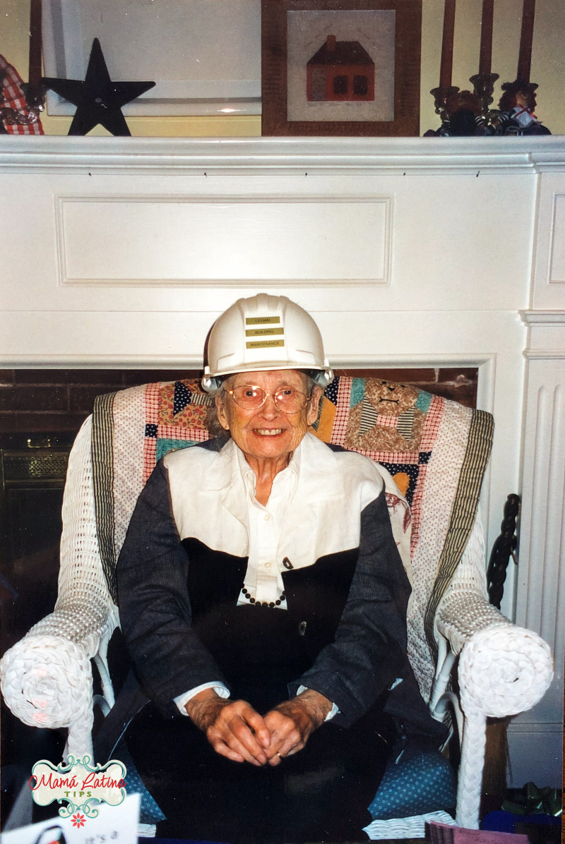 5 Lessons From My 102-Year-Old Grandmother • Mama Latina Tips
