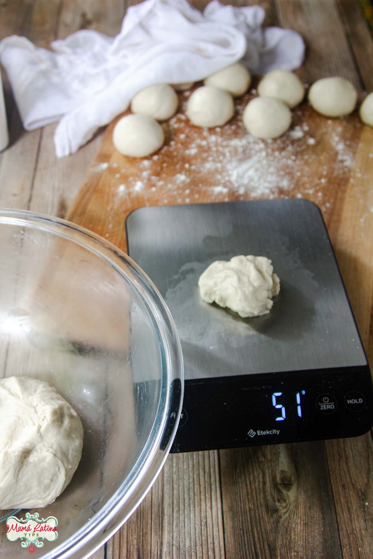 Easy Homemade Flour Tortilla Recipe • Mama Latina Tips