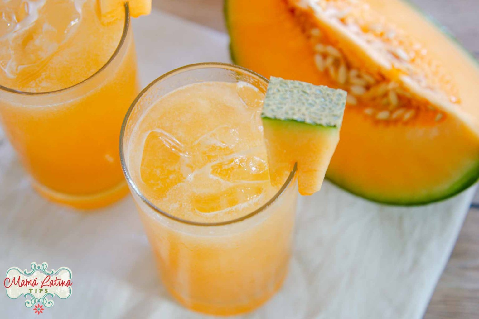 Receta de Agua de Melón • Mama Latina Tips